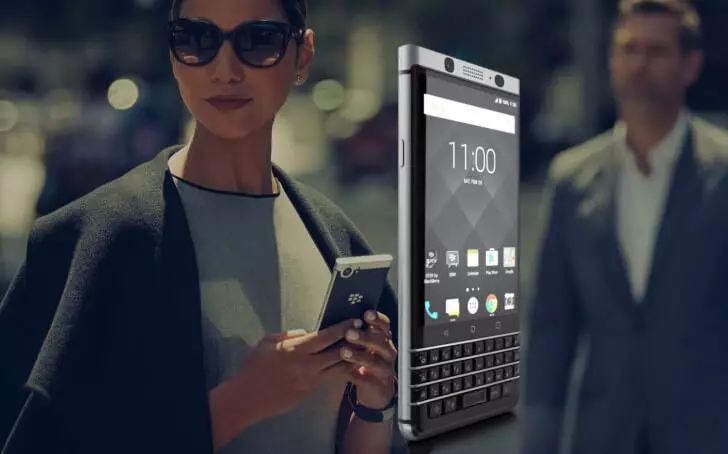 Blackberry Keyone.