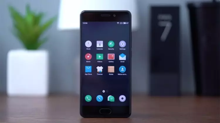 Meizu pripravuje Xiaomi Mix 2 a iPhone Edition 10193_1