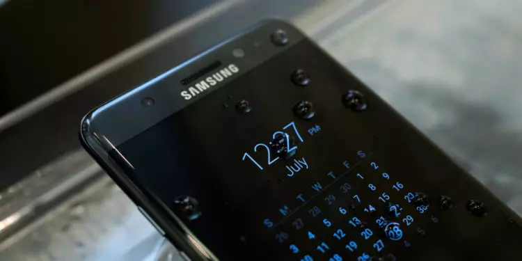 Android жаңалықтары, № 124 нөмір: Galaxy Note 8, маңызды телефон және жаңа беріліс 10489_15