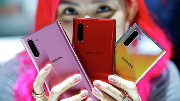 Naon smartphone paling mahal? Kuring yakin yén anjeun henteu nebak