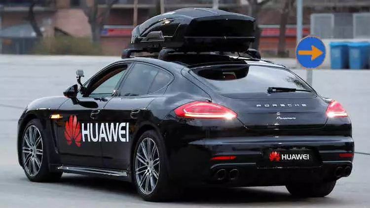 Voiture Huawei.