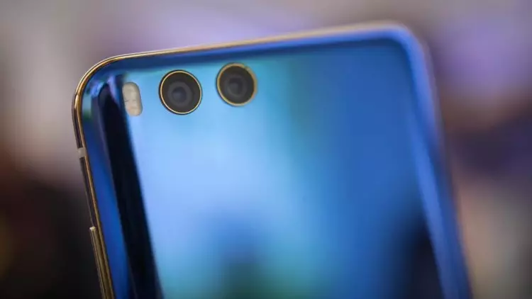 Bilder dekker hint på den raske kunngjøringen av Xiaomi Mi 6 Plus 10929_1