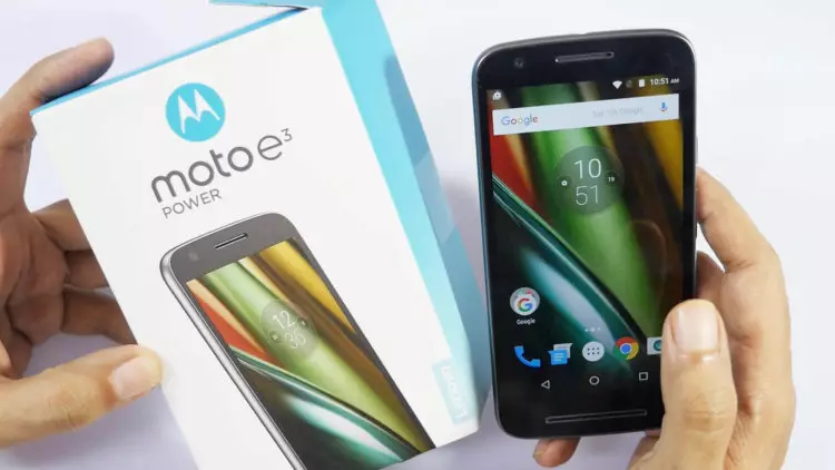 Moto e3 ଶକ୍ତି |