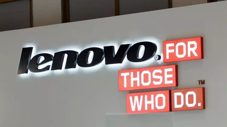 Lenovo je predstavio konkurent Xiaomi Mi Band 2 11230_1