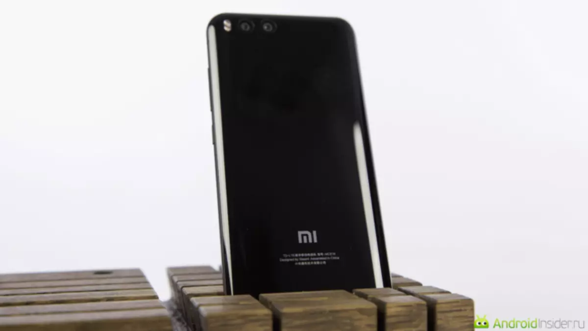 Xiaomi MI 6: Premye Ris Apèsi sou lekòl la 11266_18