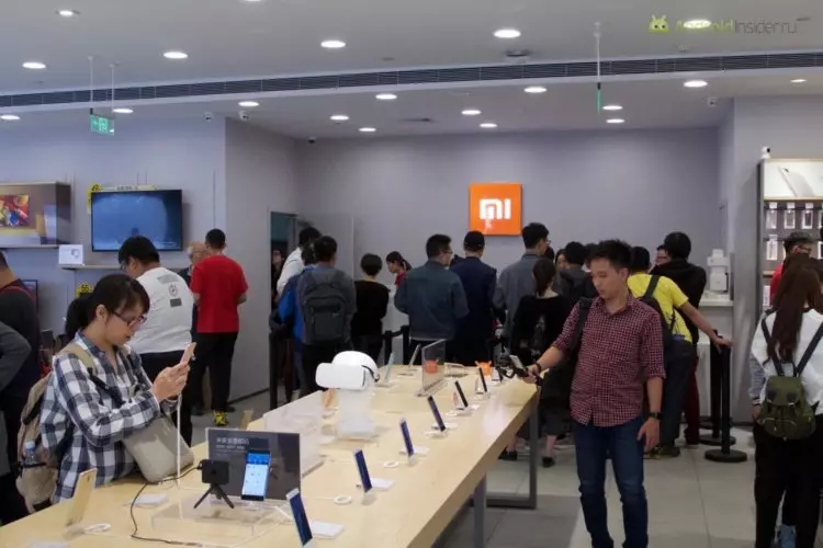 Wêrom konkurrinten moatte bang wêze moatte foar Xiaomi MI 6 11285_12