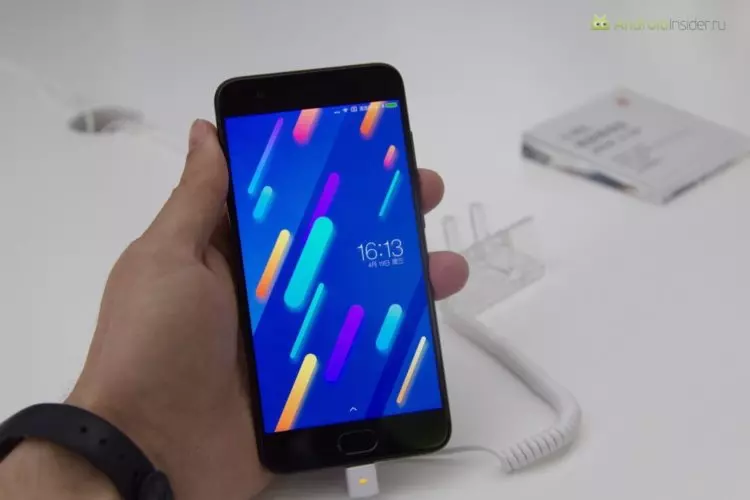 Wêrom konkurrinten moatte bang wêze moatte foar Xiaomi MI 6 11285_9