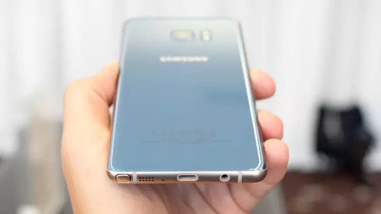 Roxo Galaxy S8 mostrou sua volta 11557_1