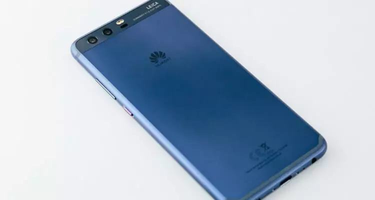 MWC 2017: Huawei P10 ve P10 Plus'ı sundu, 2 izle ve 2 klasik izle 11728_3