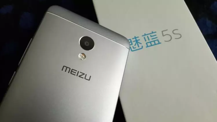 Meizu m5s, bildirişiň öňüsyrasynda ähli şöhrat-ýakynda bolup görünýärdi 11889_1