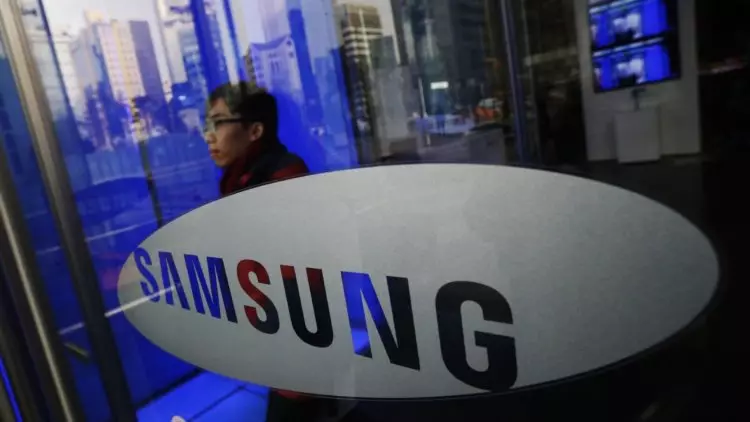 Причината за пожарот во фабриката Samsung SDI стана погрешни батерии 11896_1