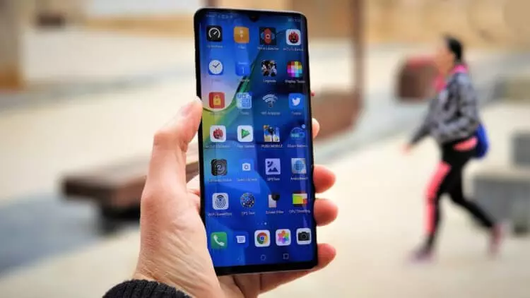 Wat is skande? Huawei fertelde wat harmony OS oars is fan Android en iOS 1205_1