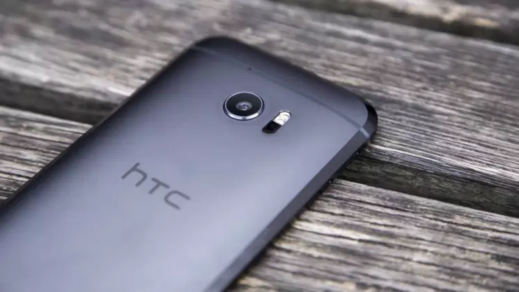 HTC ले हामीलाई केहि रमाईलो देखाउन तयार छ 12278_1