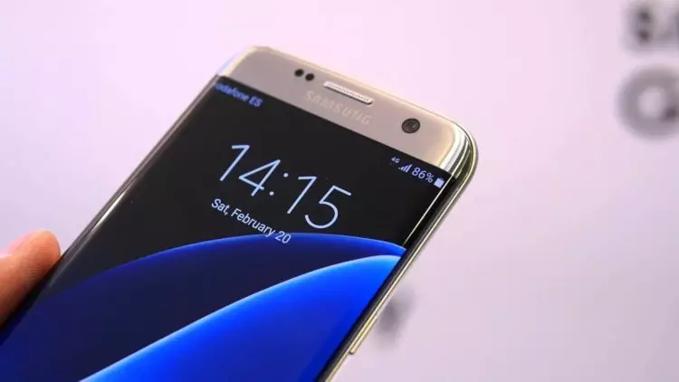 ღირს Galaxy S8- ის ფასის ზრდა? 12290_1