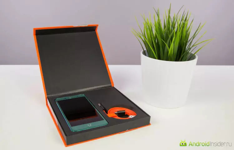 Overview WILEYFOX SWIFT 2: stylish, powerful, green 12464_2