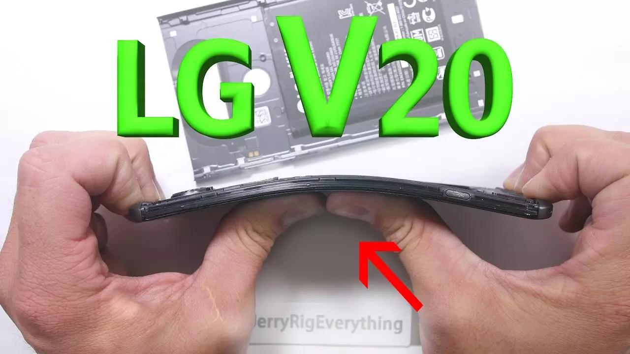 Kini aaye ailagbara ni LG V20? 12714_3