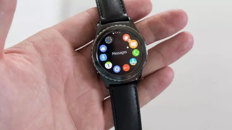 Gear s2.