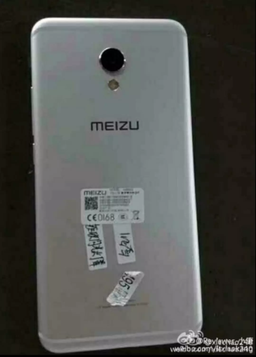 Ụbọchị ọrụ nke ngosipụta nke Meizu Mx6 ekwuputala 13491_3