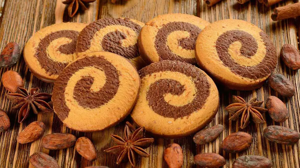 Kumaha Panggang Panggang Cookies Homemade sareng cookies Gingerbread? 13543_1