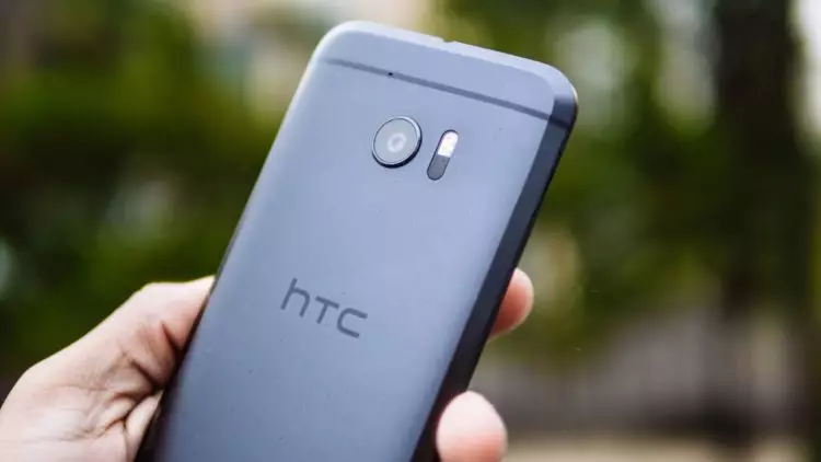 HTC 10.