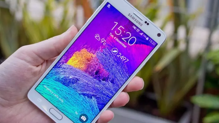 Novi update povećava brzinu i povećava autonomiju Galaxy Note 4 13669_1