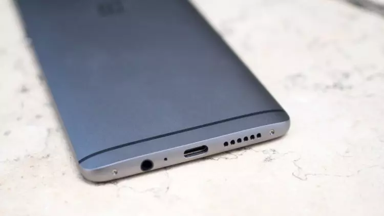 OnePlus 3 sa 6 GB RAM-a 13673_3