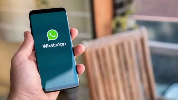 Whatsapp-i täzeläň