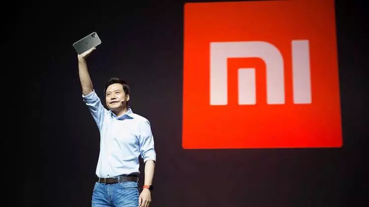 Xiaomi અને શા માટે ખૂબ સ્માર્ટફોન્સ વેચી 1429_3