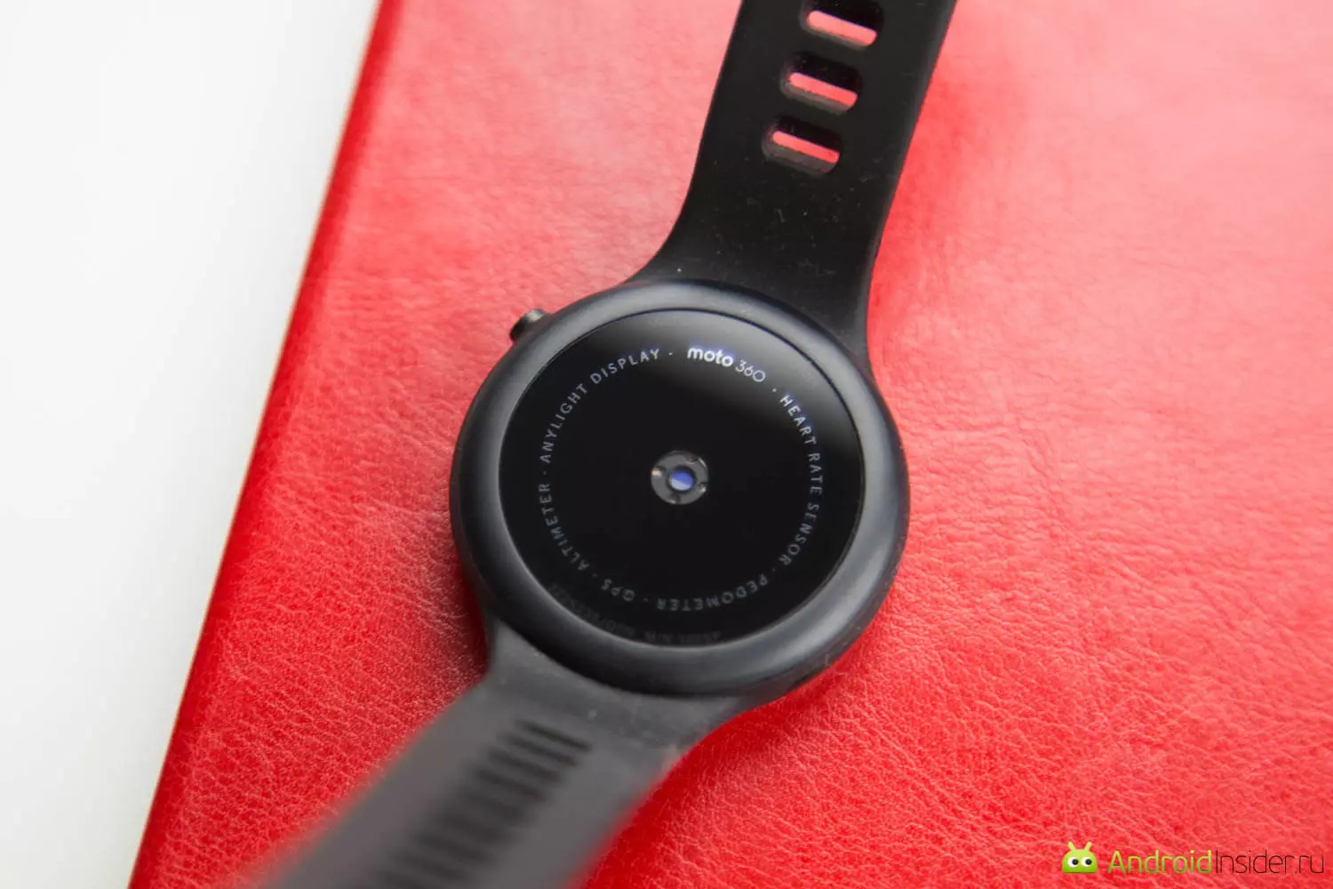 Moto 360.