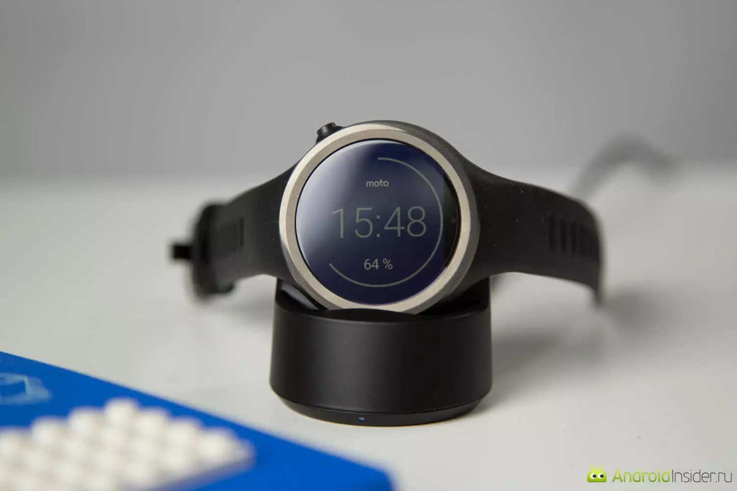 Moto 360.