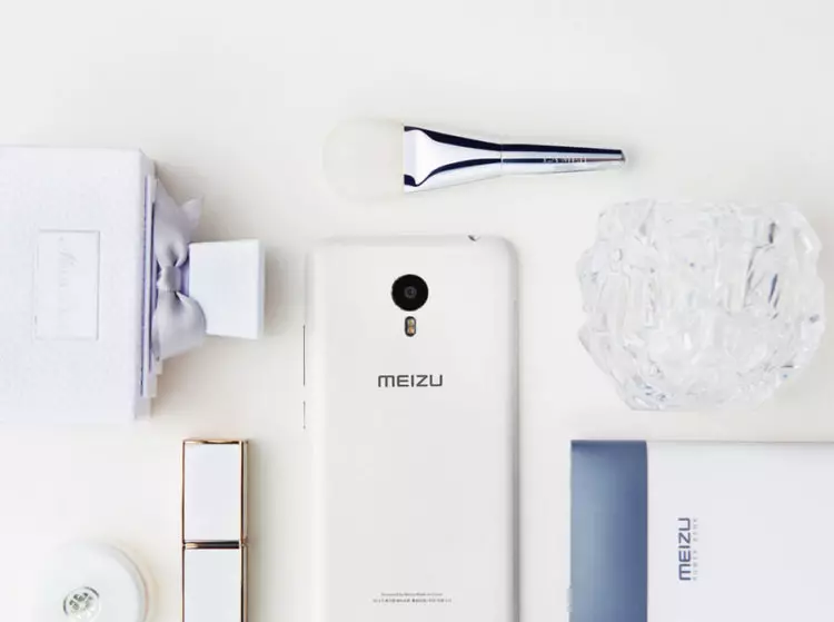 I-MeIzU-blue-charm-umbala (2)