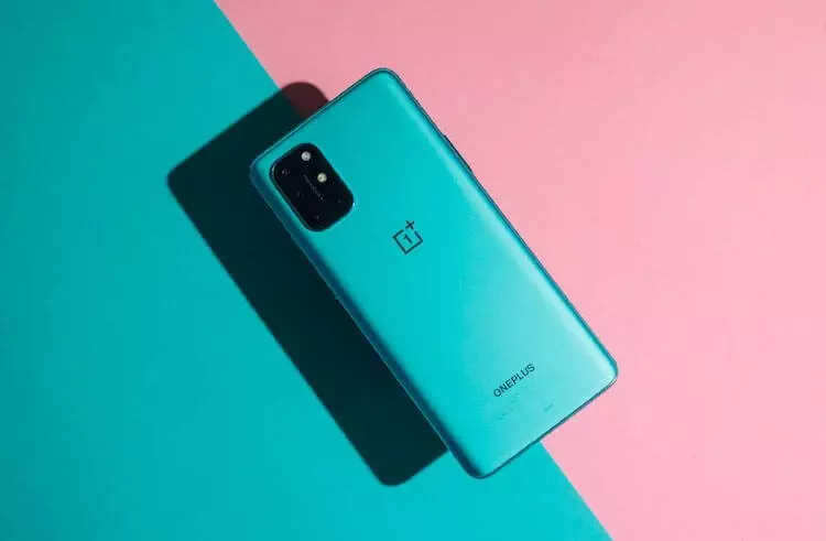 Por que eu não vou comprar Galaxy S20 Fe, mas selecione OnePlus 8T 1524_2