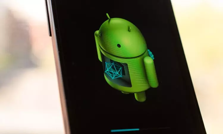 4 cousas que debes facer antes e despois de instalar a actualización de Android 15550_1