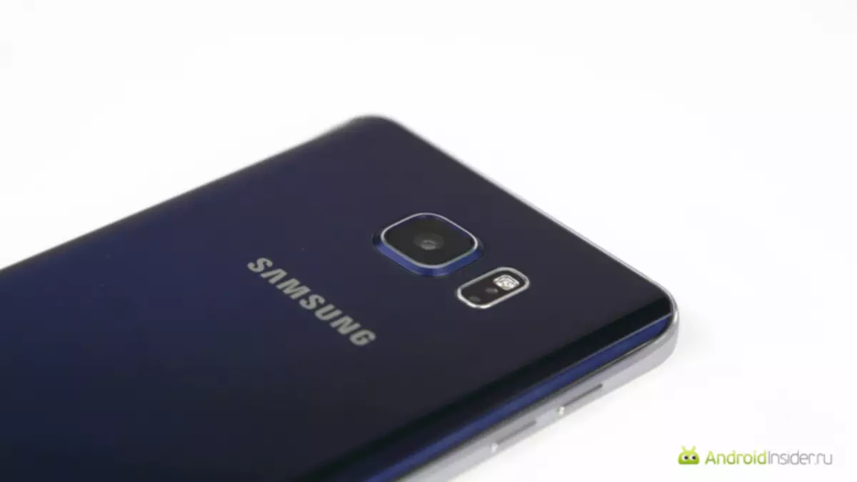 Samsung Galaxy Nóta 5: Féach, ná briseadh an peann 15652_4