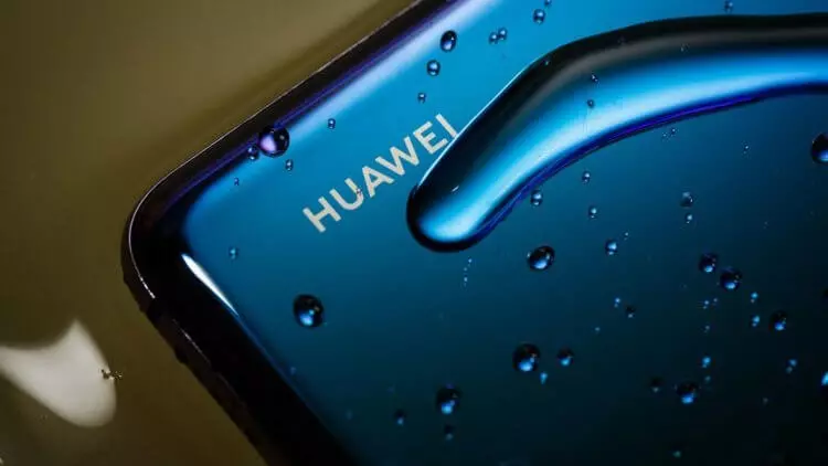 Без Google нікуди: покупці йдуть від Huawei до конкурентам