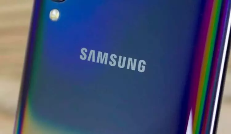 Samsung Galaxy S21 może uzyskać fajną konstrukcję kamery, a nie wszyscy inni