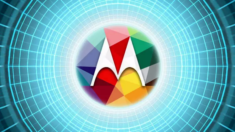 Motorola deyir: Adətən Android-də bir şey dəyişdirməmək daha yaxşıdır 16307_1