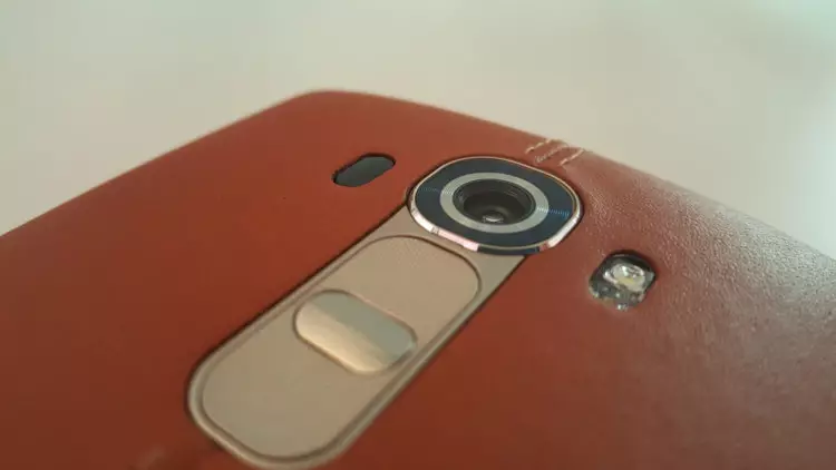 LG G4相機。