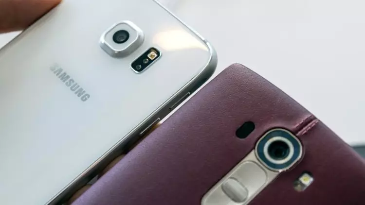 SGS 6 VS LG G4