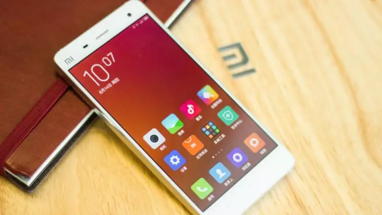 Xiaomi Mi4.