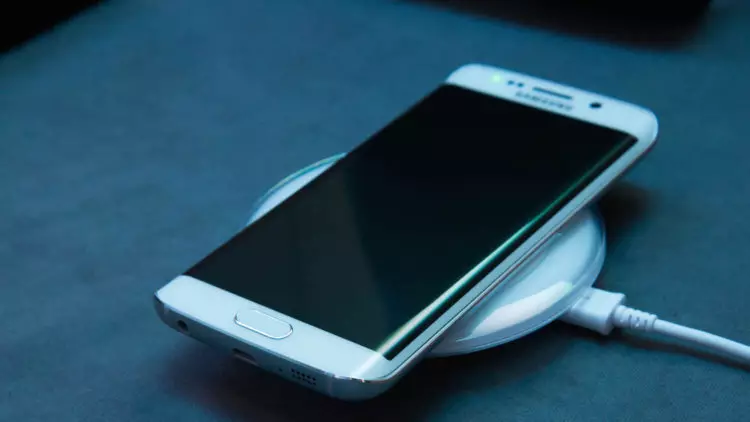 Samsung Galaxy S6 Edge