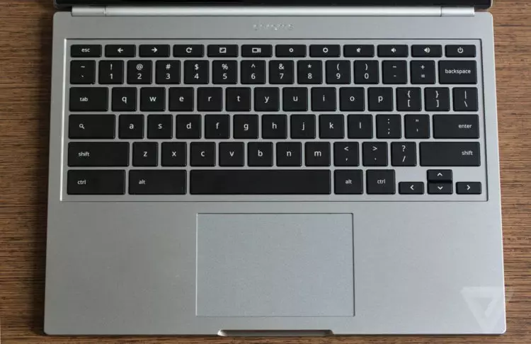 Chromebook pixel 2015.