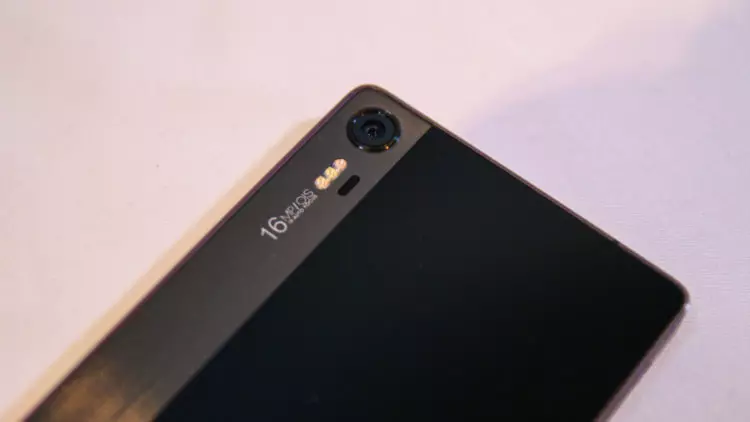 Lenovo Vibe ירה.