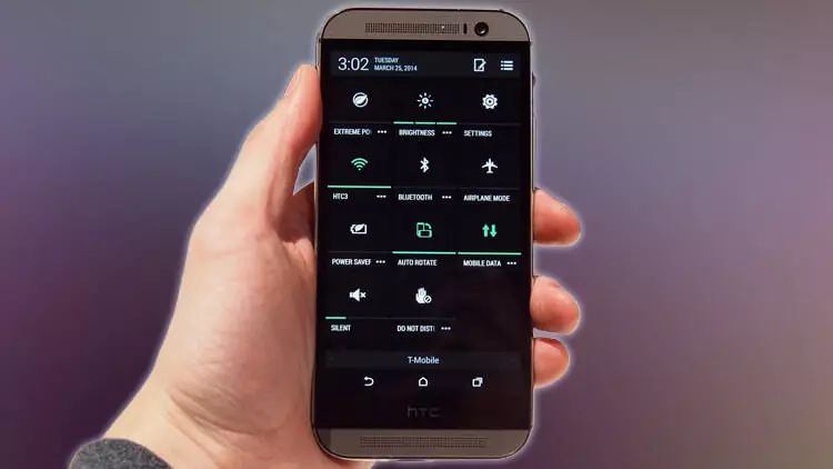 HTC ON M8.