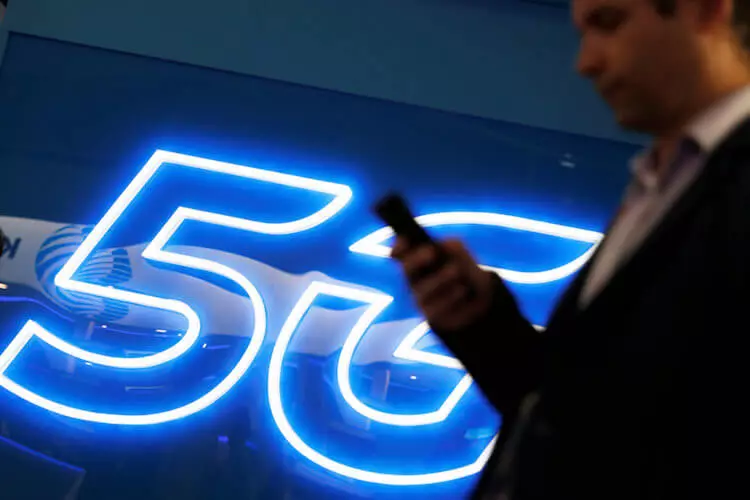 Waarom kan ik beter 5G kiezen dan een lang werk van een smartphone 1746_2