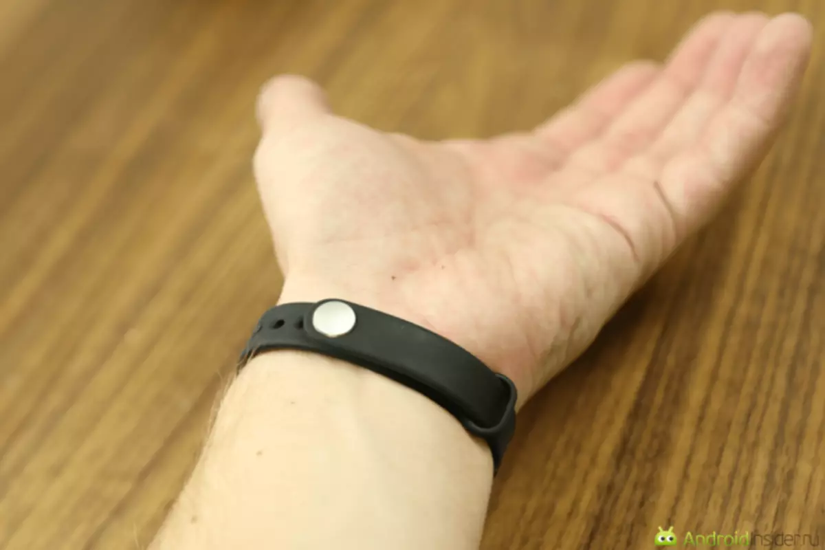 Xiaomi Mi Banda: Fitness Tracker Affordable 18097_6