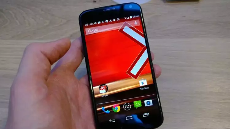 I-Moto X smartphone ene-amoled screen