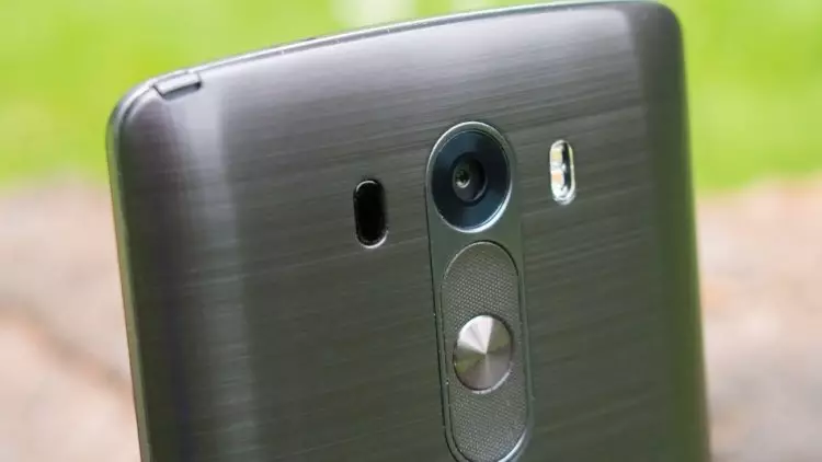 LG G4 ilandila kamera ya 20,7 Megapixel