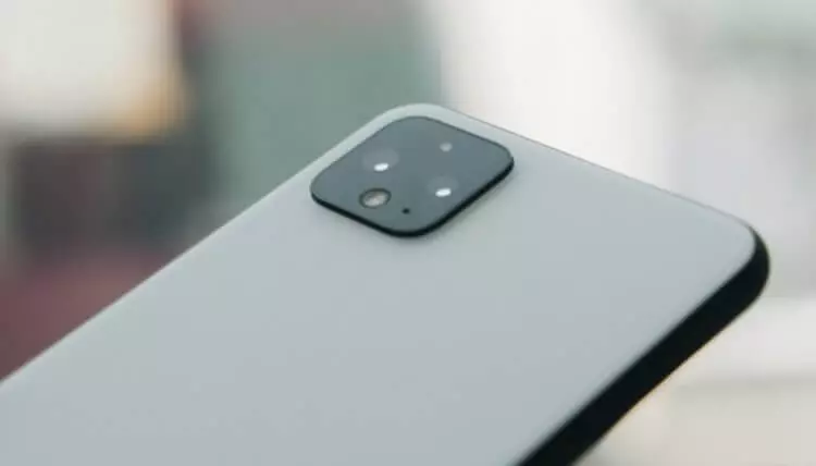 Pixel 4.