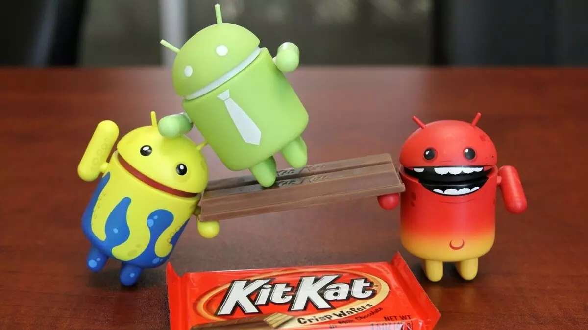 Android Kitkat。